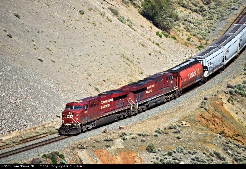 CP 8867 WB CN Ashcroft Sub